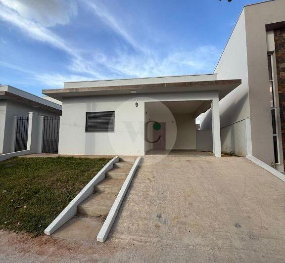 Casa para aluguel com 2 Quartos, Parque Sisi, São Carlos - R$ 4.200 ...