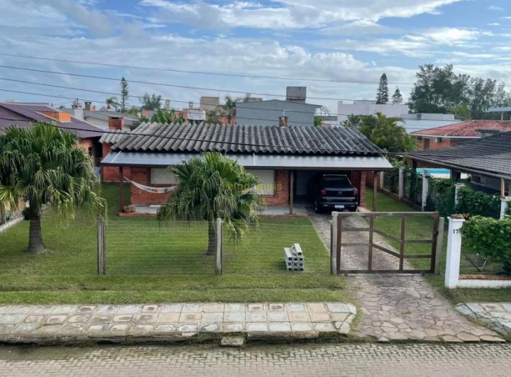 Casa à venda com 3 Quartos, Centro, Xangri-Lá - R$ 700.000, 140 m2 - ID ...