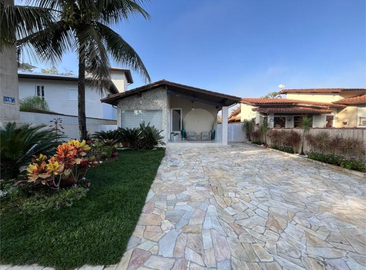 Casa à venda com 3 Quartos, Morada da Praia, Bertioga - R$ 1.200.000 ...